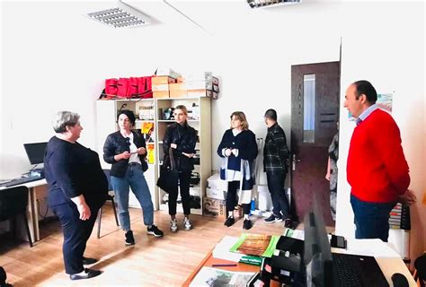 კოლეჯი თეთნულდი • College Tetnuldi Home