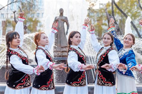 Premium Photo 07 May 2021 Ufa Russia The Song And Dance Bashkortostan Ensemble In National
