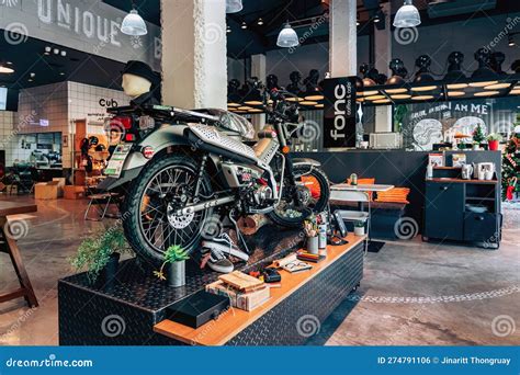 Nakhon Pathom Thailand January 7 2023 View Of Honda Super Cub C 125
