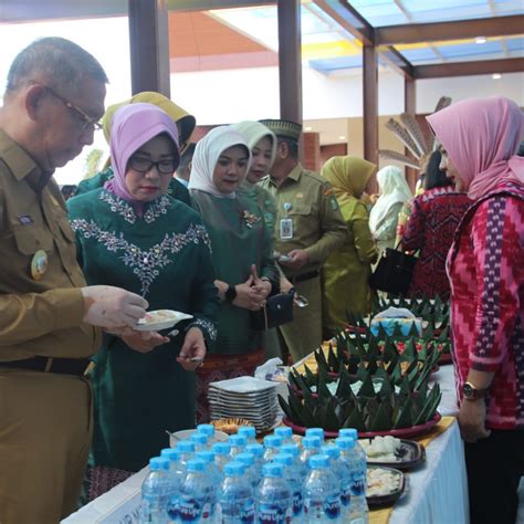 Pacu Produktivitas Produk Khas Daerah Gubernur Tekankan Pada Aspek
