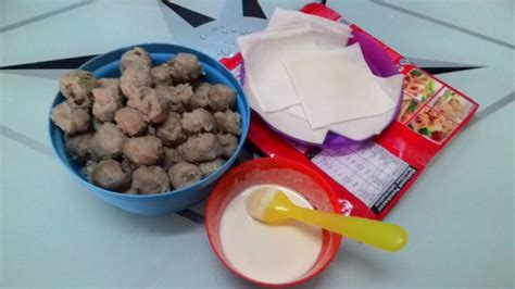 Resepi Bebola Daging Bersalut Kulit Popia Nampak Unik Tapi Sedap