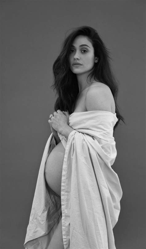 Pin On беременный фотосет In 2024 Maternity Photography Poses
