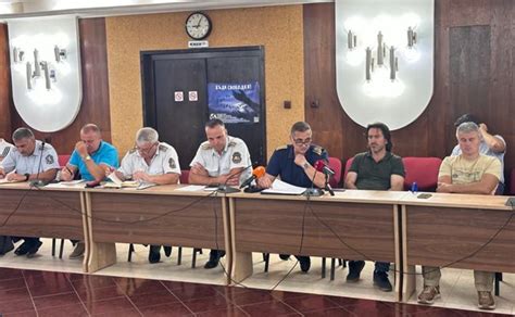 Местни и държавни институции обсъдиха мерките за превенция на пожарите в Русенско