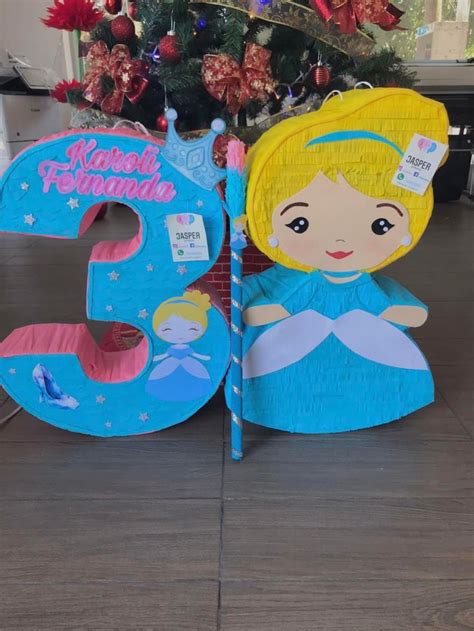 Piñata cenicienta Piñata de princesa Piñatas faciles Piñatas para niños
