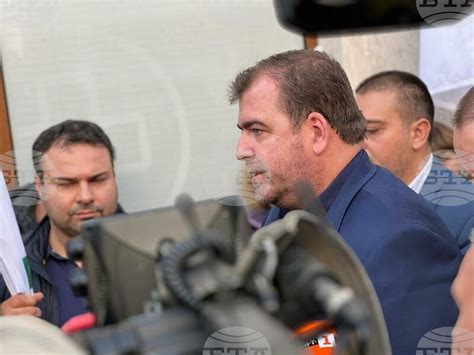 Повече подпомагане и възобновяване на работата по стратегия за лозаро винарския сектор обещава