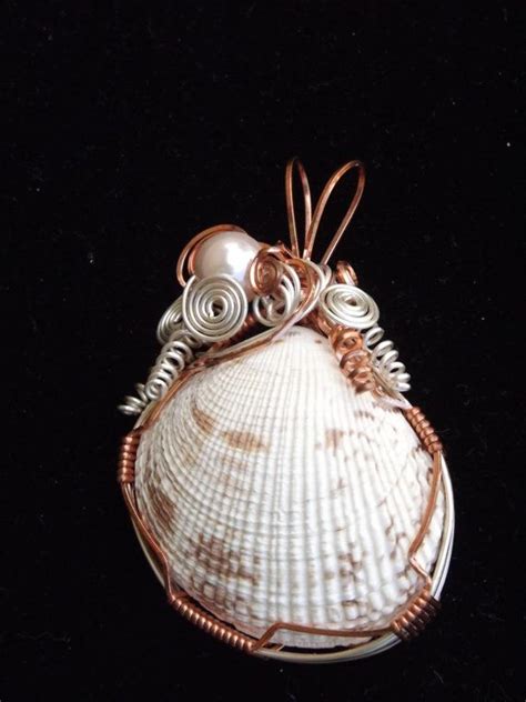 Happy As A Clam Wire Wrapped Clamshell With Pearl By Lorikolke 45 00