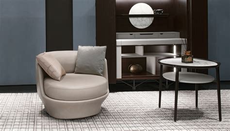 Romeo Small Table By Giorgetti Switch Modern