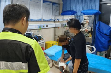 儿童手腕割伤出血严重，聊城高新交警一路飞驰直奔医院车辆警车情况