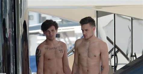 Louis Tomlinson Age Is Just A Number Count The Years In Shirtless Guys Popsugar Celebrity