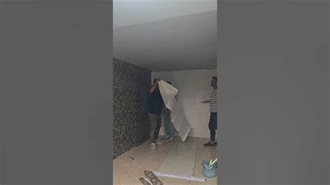 قسمت هشتم این داستان چسباندن کاغذ دیوار😍 Youtube