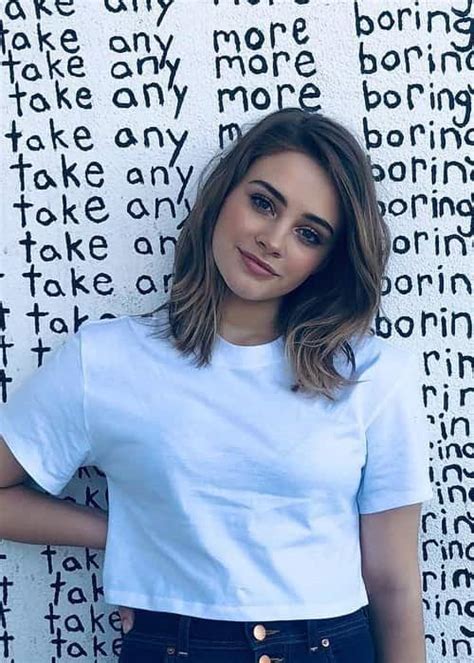 Josephine Langford Height Weight Age Body Statistics