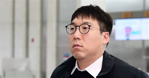 대표팀 선택하는 곳 아냐 벌써 4번째 국대 캡틴 김현수의 소신 발언 출국현장