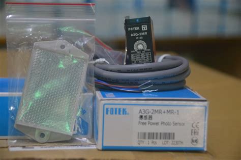 Fotek 陽明 A3g 2mr 光電開關 傳感器 感度可調鏡片反射型 Yahoo奇摩拍賣