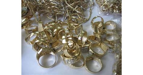 Митничари хванаха семейство със злато за над 32 000 лв