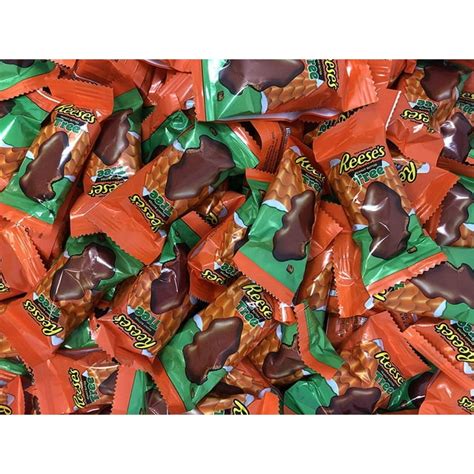 Reeses Peanut Butter Trees Milk Chocolate Candy Bars Holiday Tree