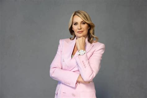 Nadia Comăneci O Apariție De Neuitat La Globurile De Aur 2025