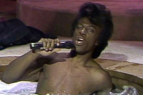 Snls James Brown Celebrity Hot Tub Party Is Classic Eddie Murphy