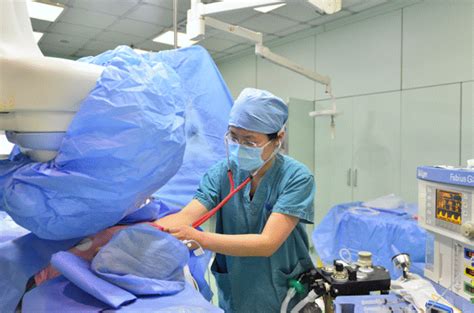 东北三省首例 哈医大二院成功完成全降解封堵器植入 哈尔滨医科大学