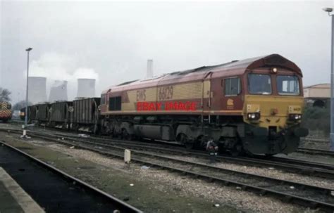Photo Class 66 66129 At Didcot In March 2001 Eur 276 Picclick Fr