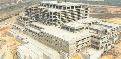 ‘karachis Shaukat Khanum Hospital To Be Inaugurated This Year