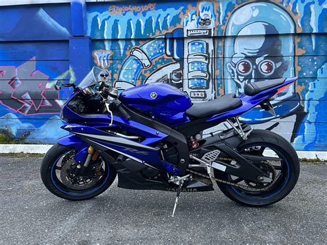 2007 Yamaha R6 Blue