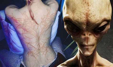 La novia de Elon Musk Grimes revela cicatrices alienígenas tatuadas