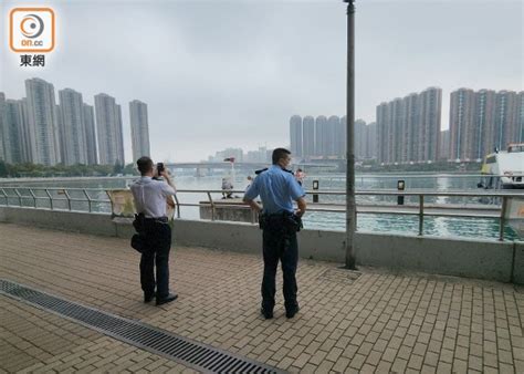 荃灣紅磡碼頭兩男女墮海 獲救清醒送院｜即時新聞｜港澳｜oncc東網