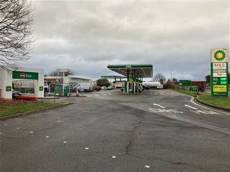 Towcester Services Motorway Services Online Towcester Motorway