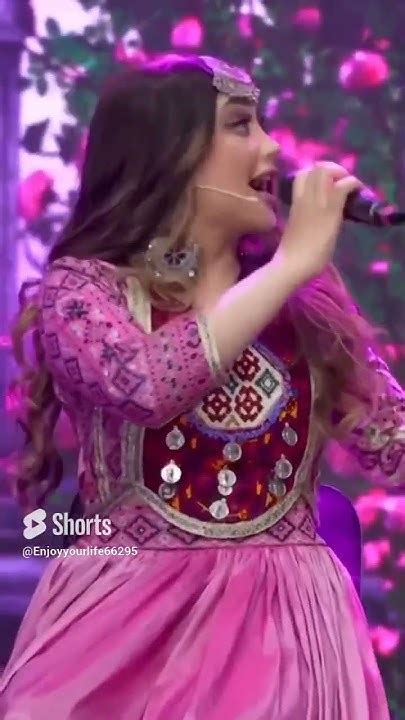 Shorts Short Viral غزال عنايت لیمه امیری وا سیر متین در کاناډا Youtube