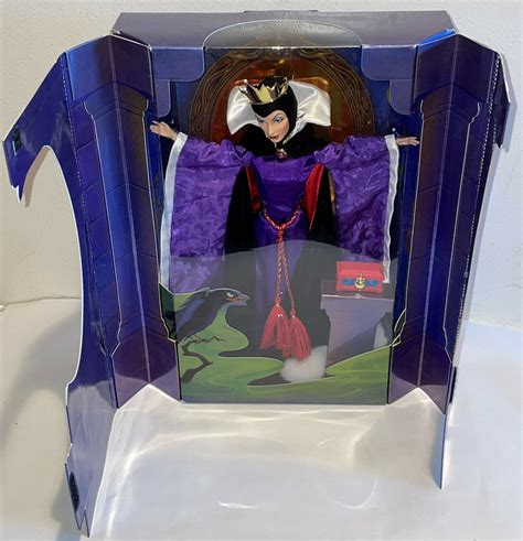 Mavin Le Disney Snow White Evil Queen Barbie Collector Doll Great
