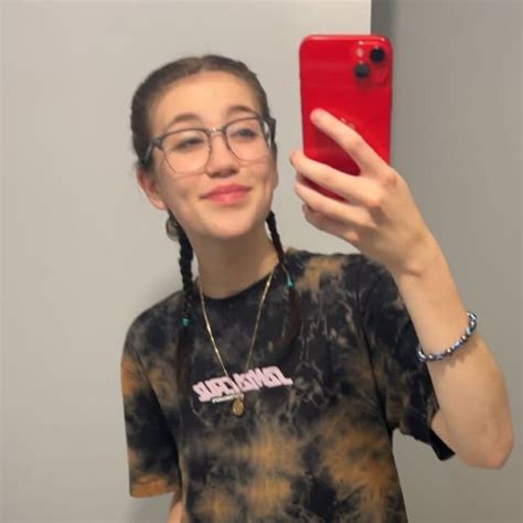 Morgan Morganlumm • Threads Say More