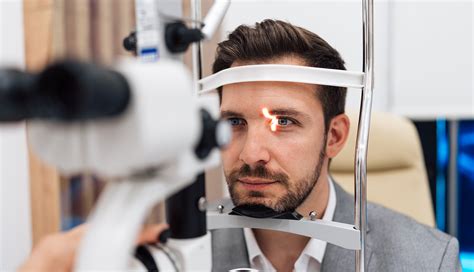 4 Stages Of Keratoconus Symptoms And Treatments Vision Clinic