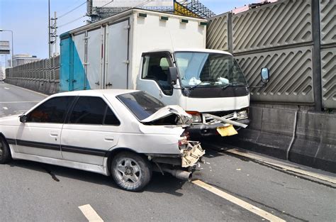 How Common Are Truck Accidents Rosenberg And Gluck Llp