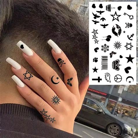 Su Ge Irmez Ge Ici D Vme Etiket Kad N V Cut Makyaj Alev Parmak D