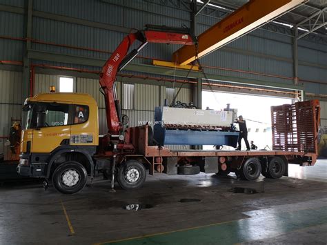 Self Loader And Lorry Crane Malaysia Kuala Lumpur Rental Service