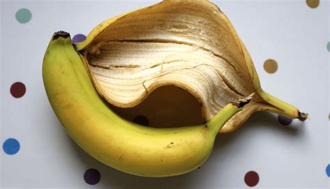 바나나 껍질 활용법 대표 8가지 정리