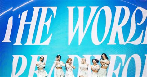 ‘jyp 신예 Vcha 트와이스 월드투어 멕시코 공연 오프닝 무대 장식