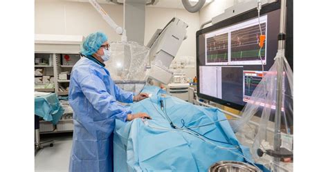 За първи път в България бе приложен най ефективният метод за лечение на предсърдно мъждене