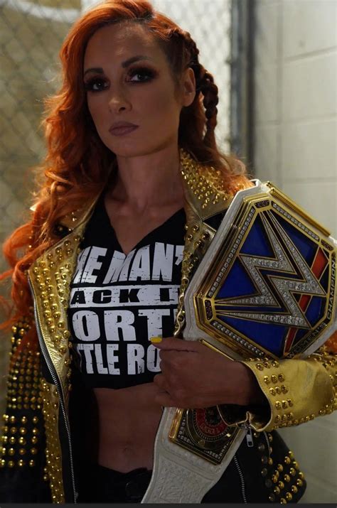 Becky Lynch Scrolller