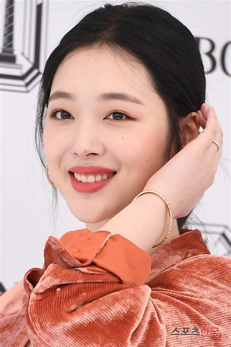 설리 예쁨 가득