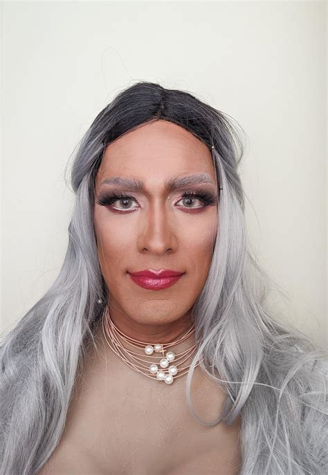 Cant Decide If This Nose Contour Is Too Heavydark Or Just Not Blended