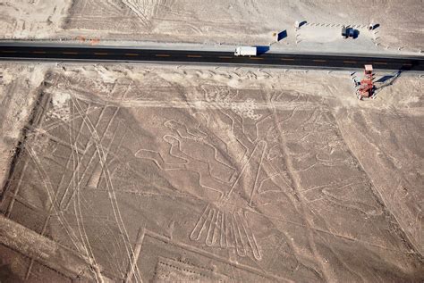ペルーのナスカの地上絵のクモの地上絵の航空写真 · 無料の写真素材