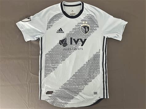 Gerso Fernandes 2019 Sporting Kansas City Match Worn Shirt — Blue Hell