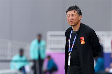 中国男女足再次同届无缘奥运，成耀东：对日韩精神层面没有输韩国队比赛对阵