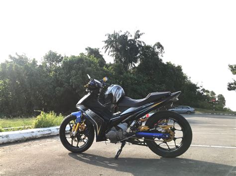 Yamaha Lc 135 V1 Modified