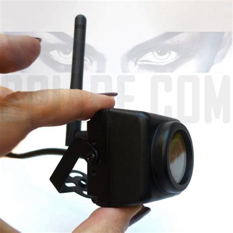 Telecamera WiFi Da Esterno Con Infrarossi Invisibili