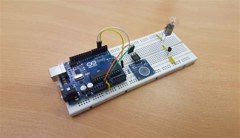 touch dimmer switch circuit using arduino electronicshub