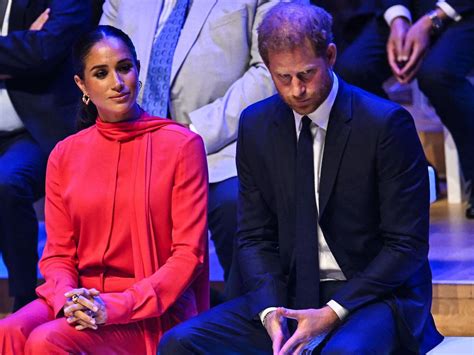 Grave Warning Signs For Meghan Markle Prince Harry As Popularity