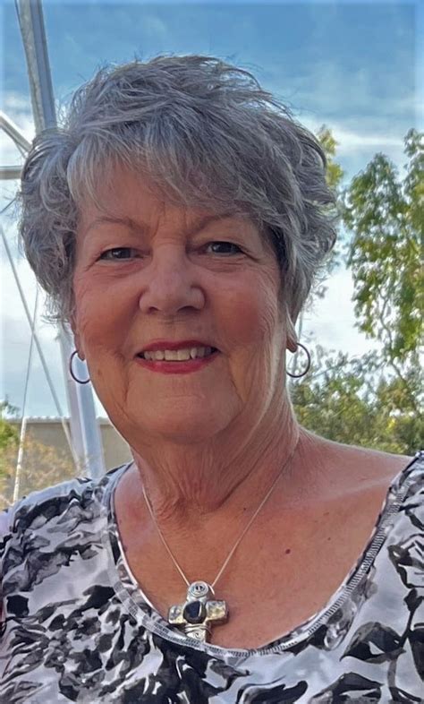 Sandra Sue Osborne Gilbert Memorial