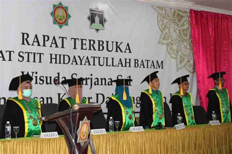 Rektor Uin Suska Riau Orasi Ilmiah Sidang Senat Terbuka Stit